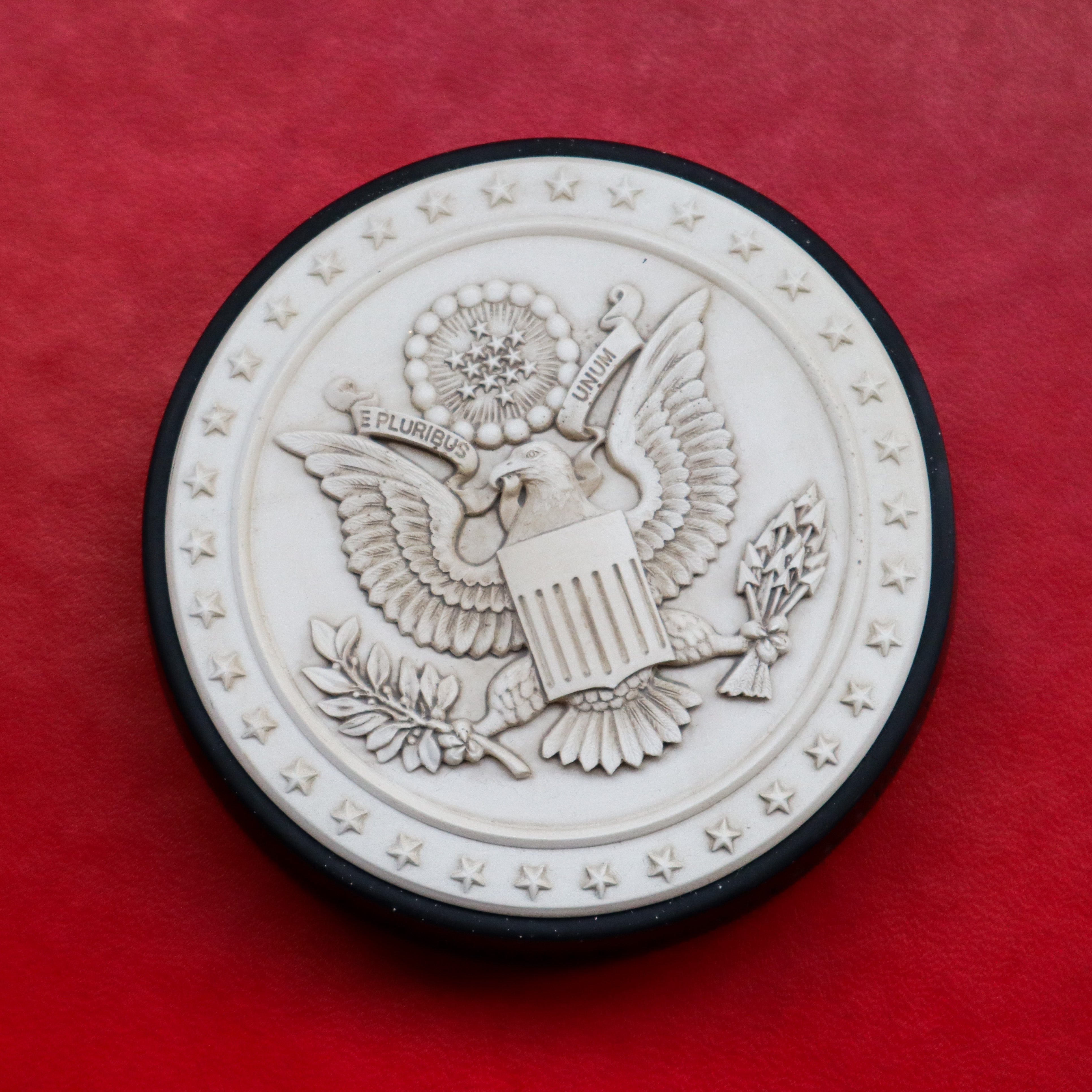 Marble Great Seal Paperweight | United States Capitol Historical ...